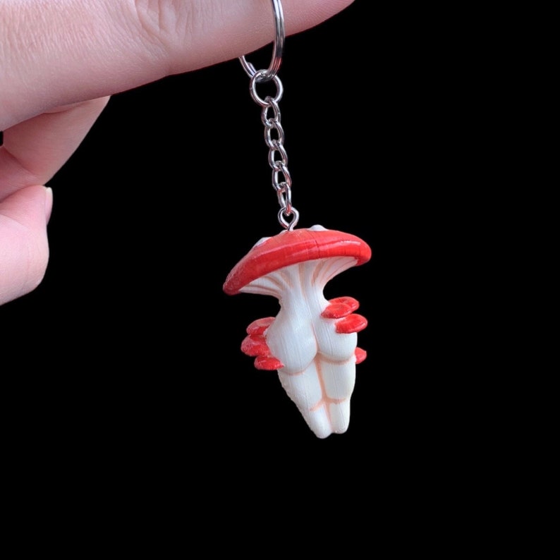 3D Printed Amanita Mushroom Lady Keychain - Etsy