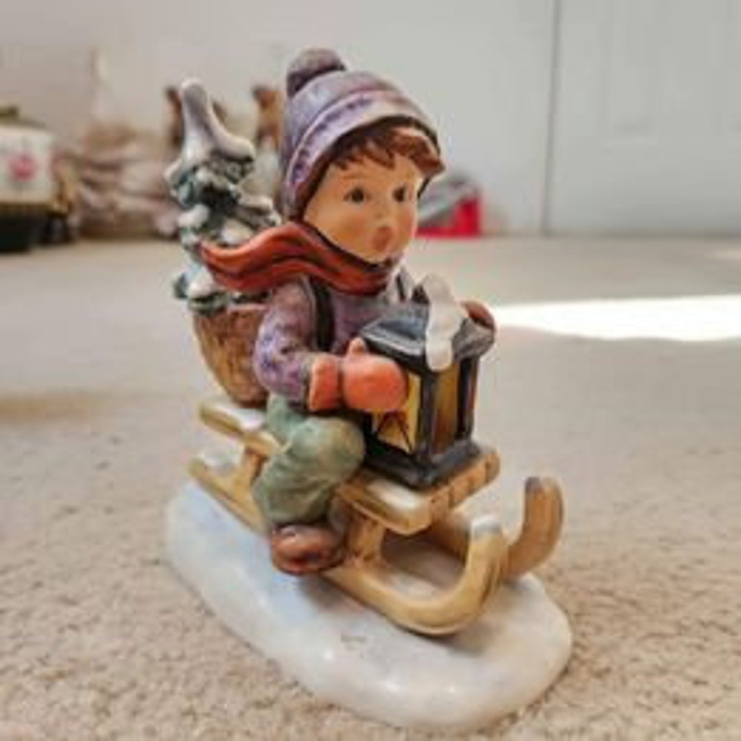 Ride Into Christmas Goebel Figurine - Etsy