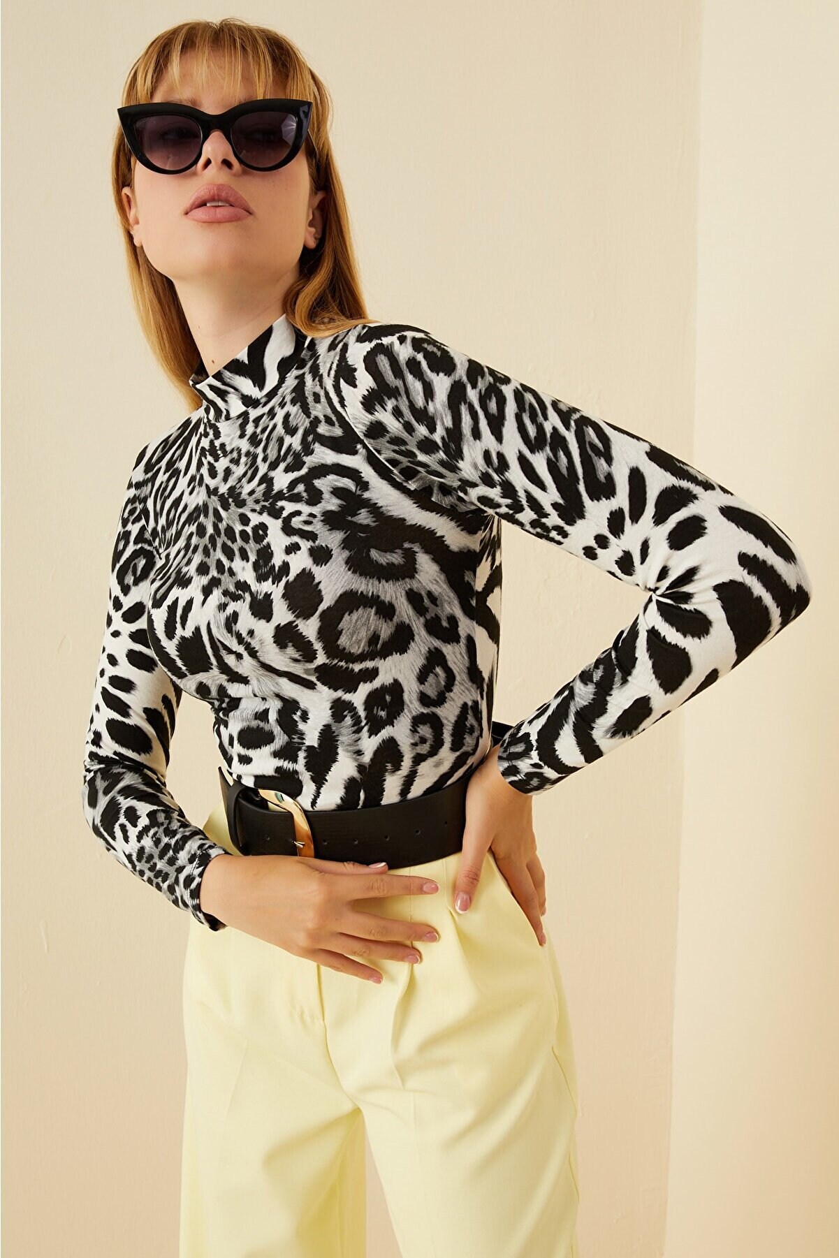 Leopard Print Women Blouse, Leopard Pattern Long Sleeve Crop, Neon ...