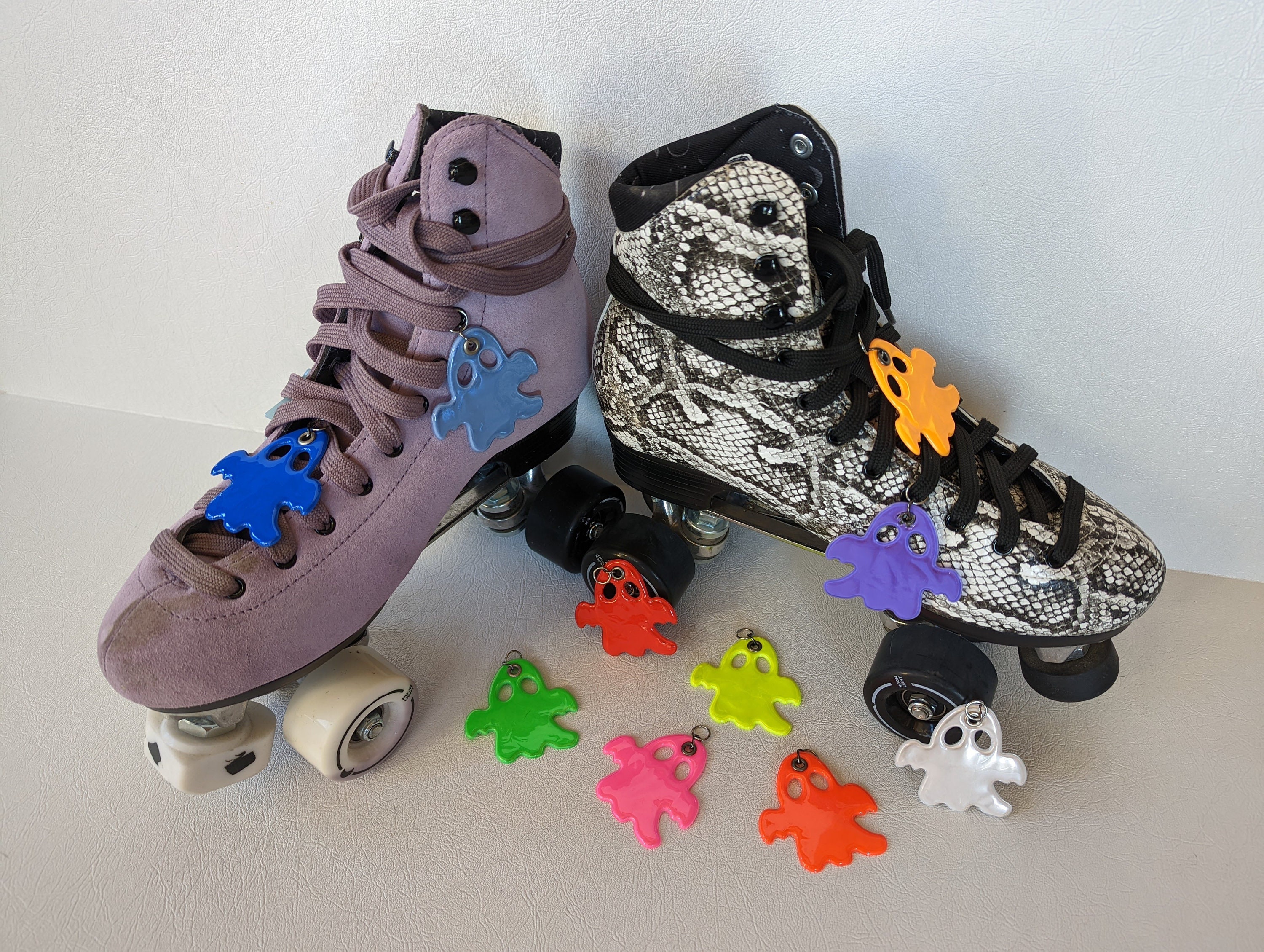 Halloween Ghost Reflective Skate Ckarms Rollar Skate Charms - Etsy