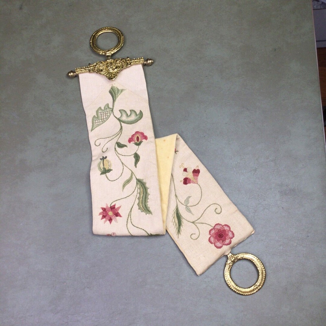 Vtg Crewel Embroidery Floral Vines Bell Pull W/ Brass Ends Wall ...