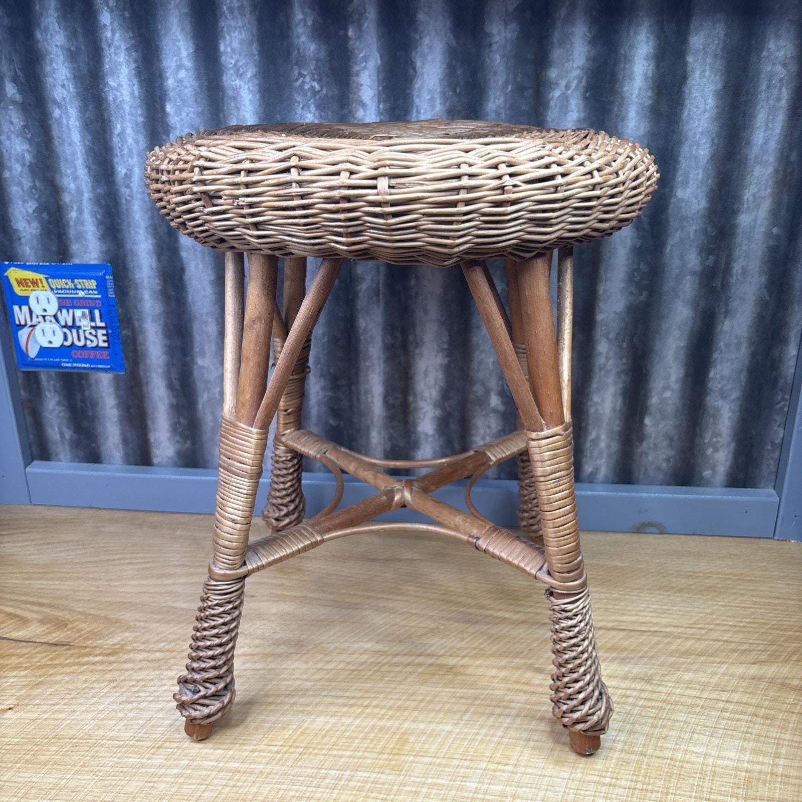 Vintage Rattan Wicker Round Vanity Stool MCM Seat Plant Stand Boho ...