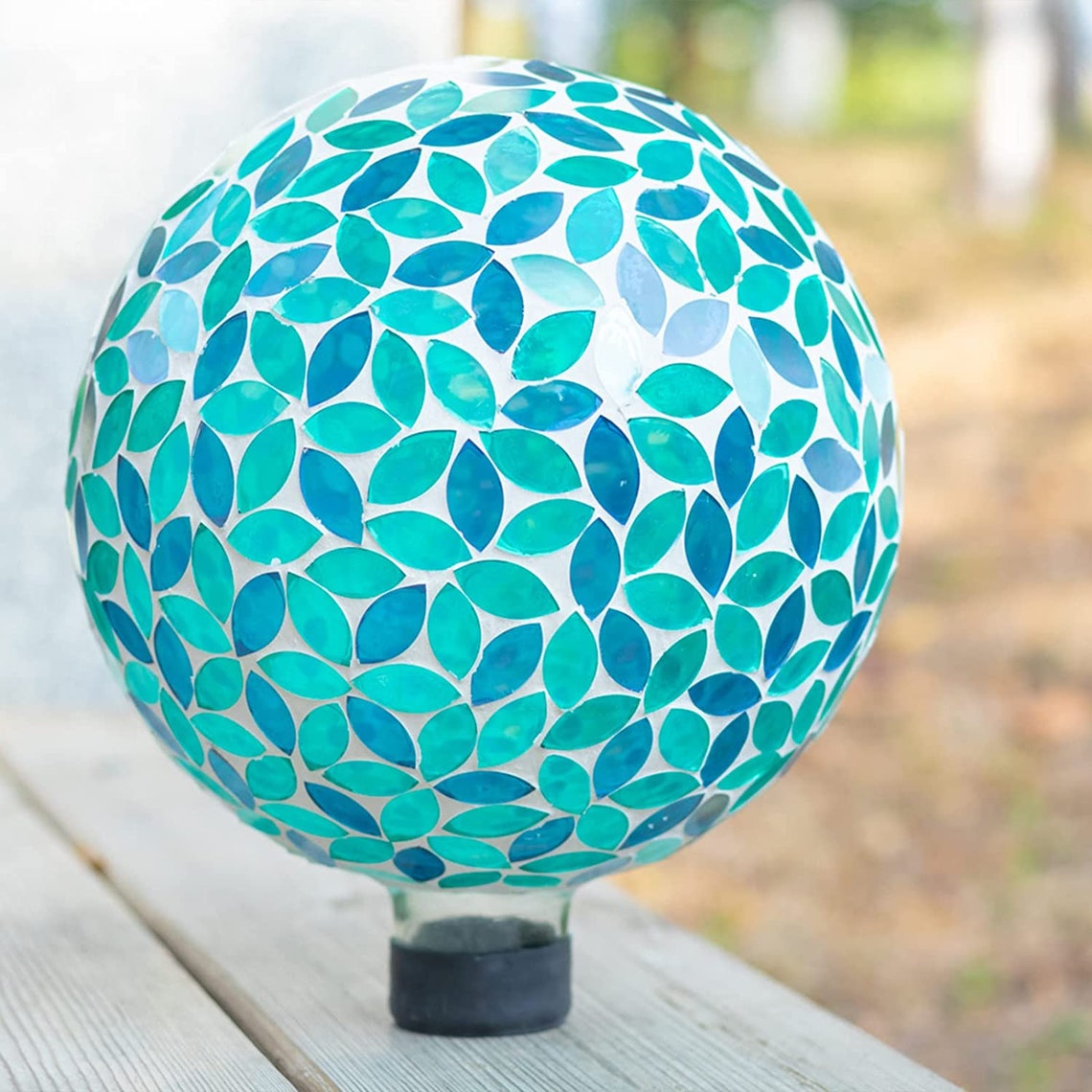 Solar Garden Lights Outdoor Decorative - Solar Gazing Ball Mosaic ...