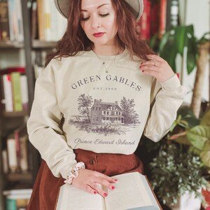 Anne of Green Gables Sweatshirt, Anne With an E, Light Academia, Book ...