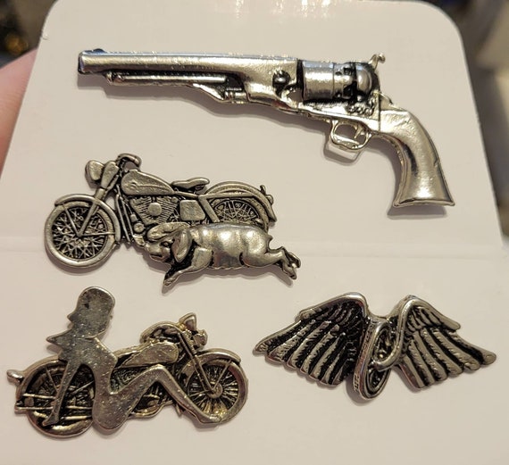 Vintage Enamel Pins // Set of 4 // Big Revolver Gun /… - Gem