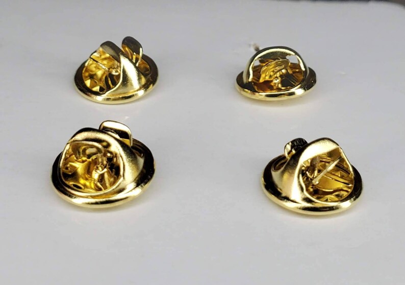 Vintage Enamel Pins // Set of 1 // Classic Chassis // Antique Classic ...