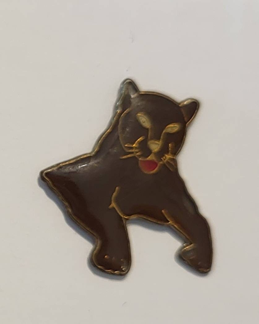 Vintage Enamel Wildlife Pins // Cougar Panther Big Cat / Giraffe ...