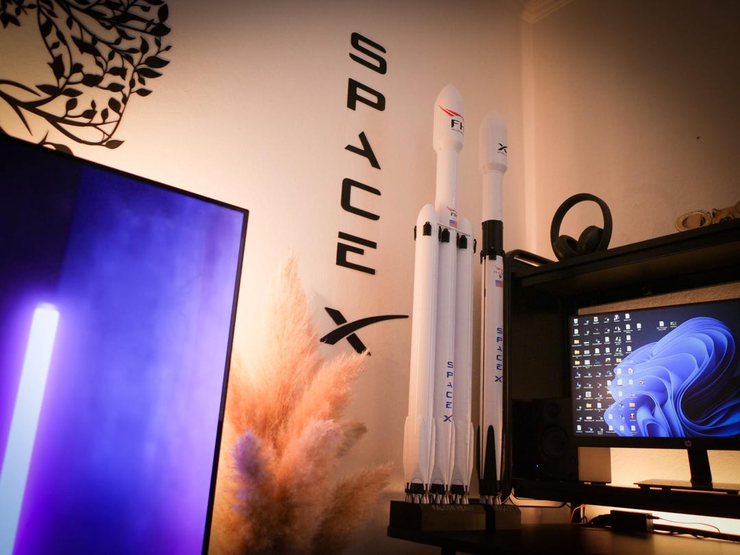 SPACEX Easy to Install Wall Letters - Etsy