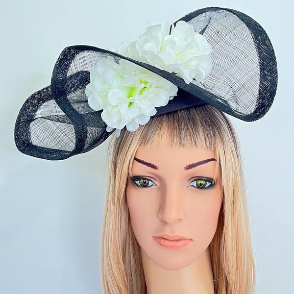 Melbourne Cup - Etsy