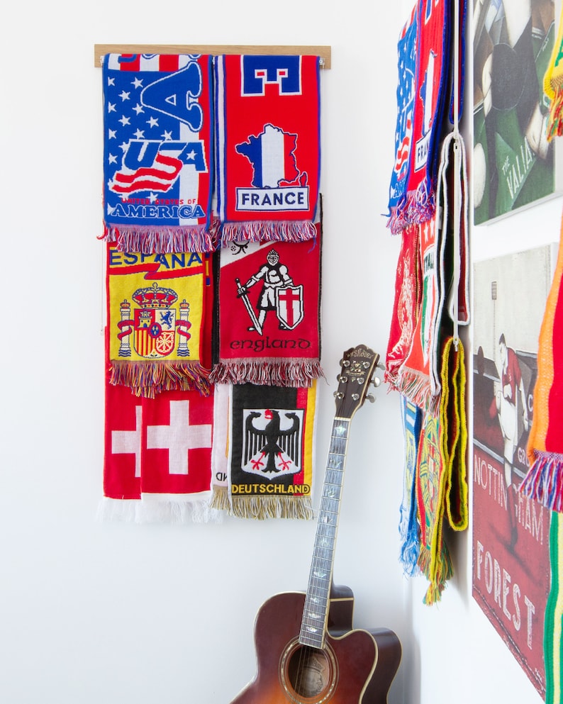 Sport Scarfs Display Rack- Football Soccer Scarves Display Holder ...