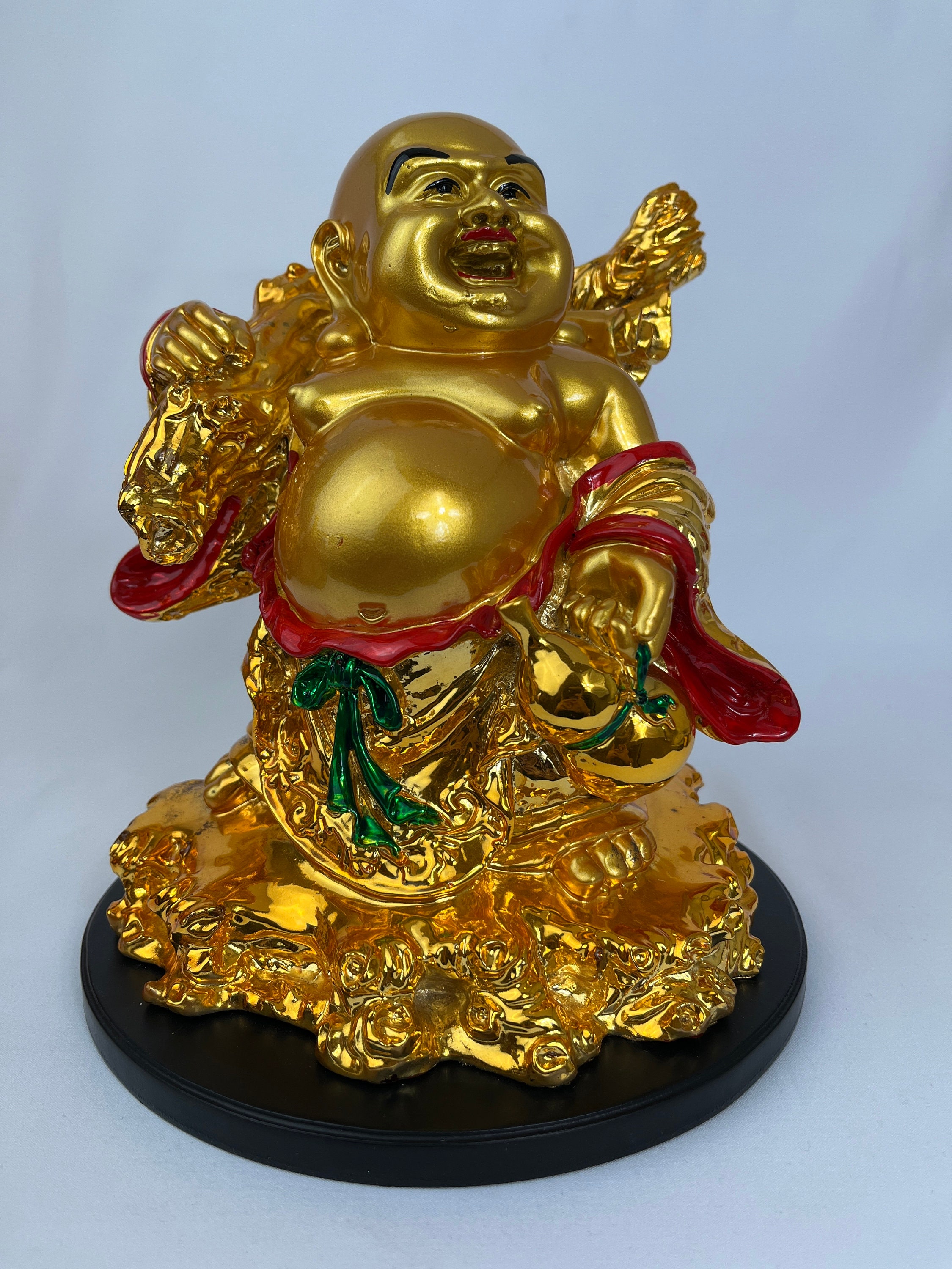 Laughing Buddha Idol for Wealth, Money and Good Luck Home and Office ...