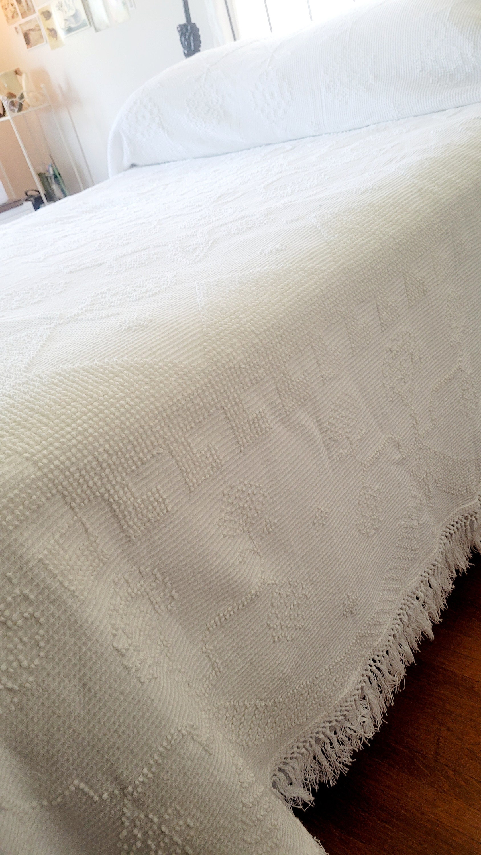 Vintage Bates of Maine Cotton Chenille Coverlet Bedspread Comforter ...