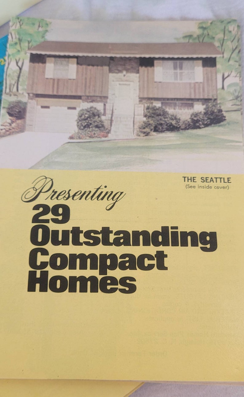 Vintage 1970s Building Floor Plans Brochures Standard Homes Plans ...
