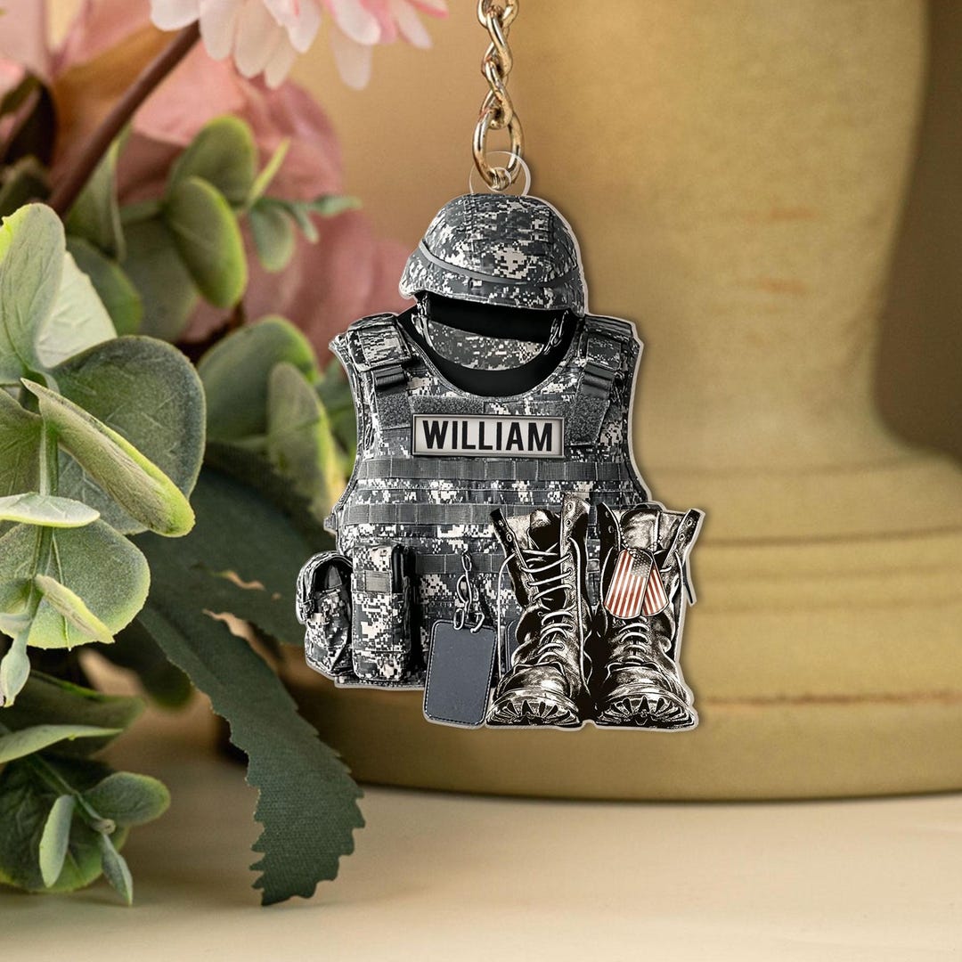 Personalized Military Uniform Keychain, Boot and Hat American Veteran ...