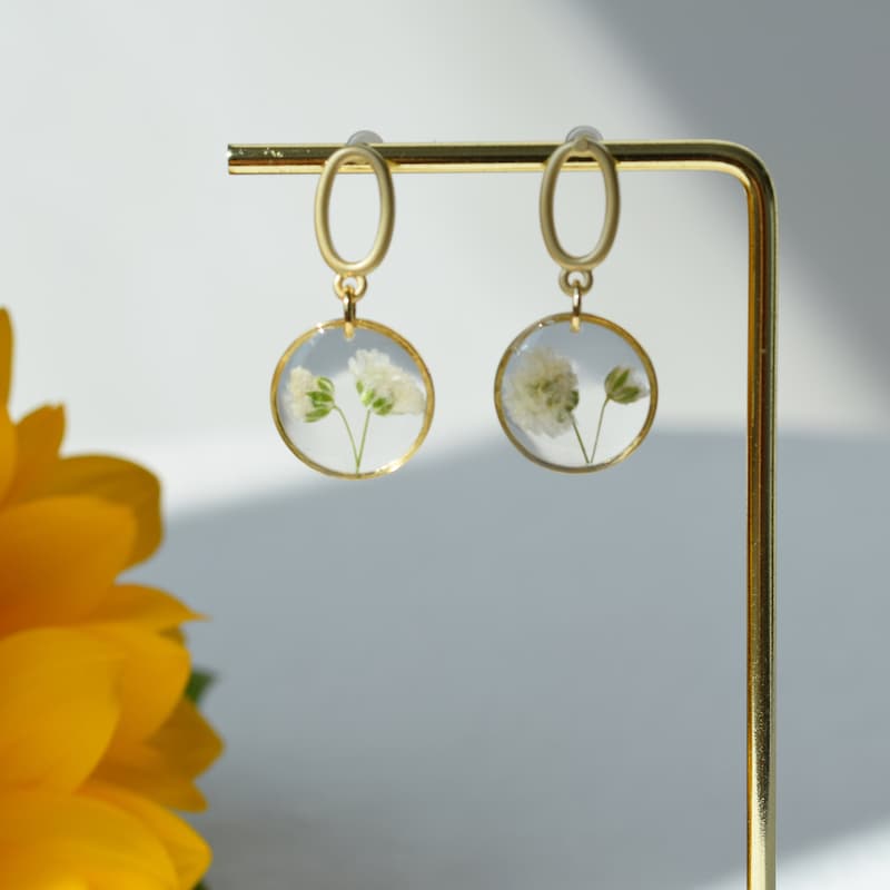 Resin Flower Earrings - Etsy UK