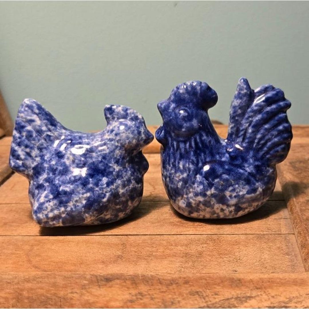 VTG Ceramic Blue Spongeware Rooster & Hen Chicken Salt and Pepper ...