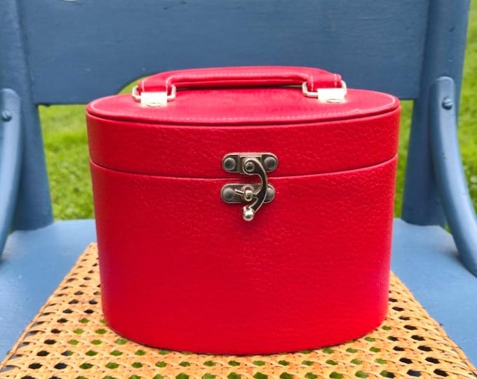Vintage 1950's Red Vanity Case Luggage Makeup Travel Hard Shell W ...