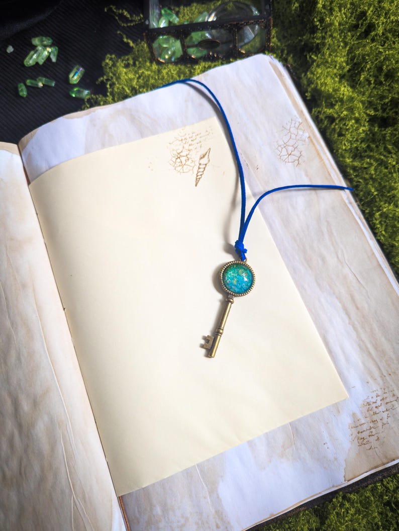 Large Sea Witch Grimoire: Water Magic Spell Book, A4 Faux Leather ...