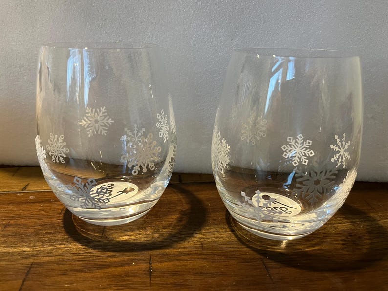 Snowflake Wine Glasses - Etsy