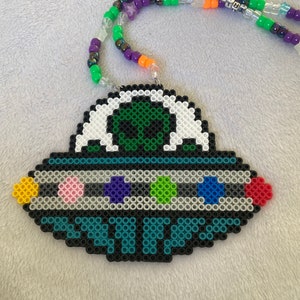 Alien Perlers - Etsy