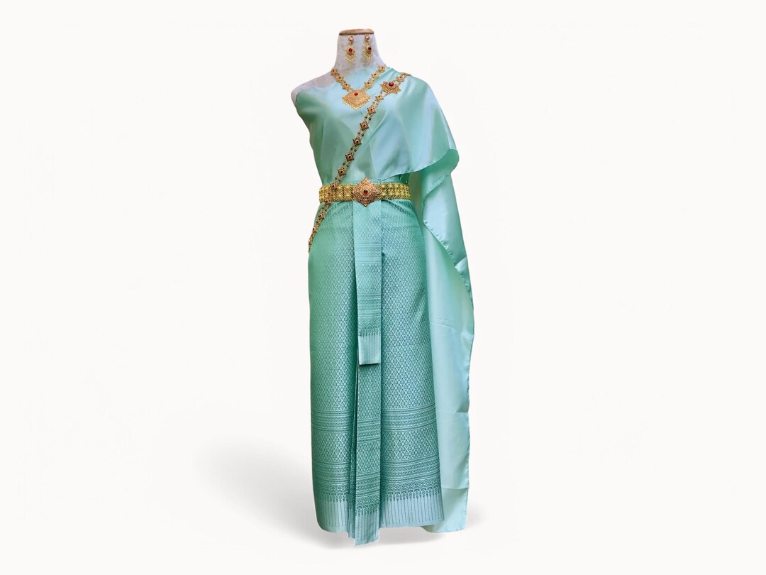 Elegant Thai Sarong Set: Traditional Silk-like Dress for Weddings ...