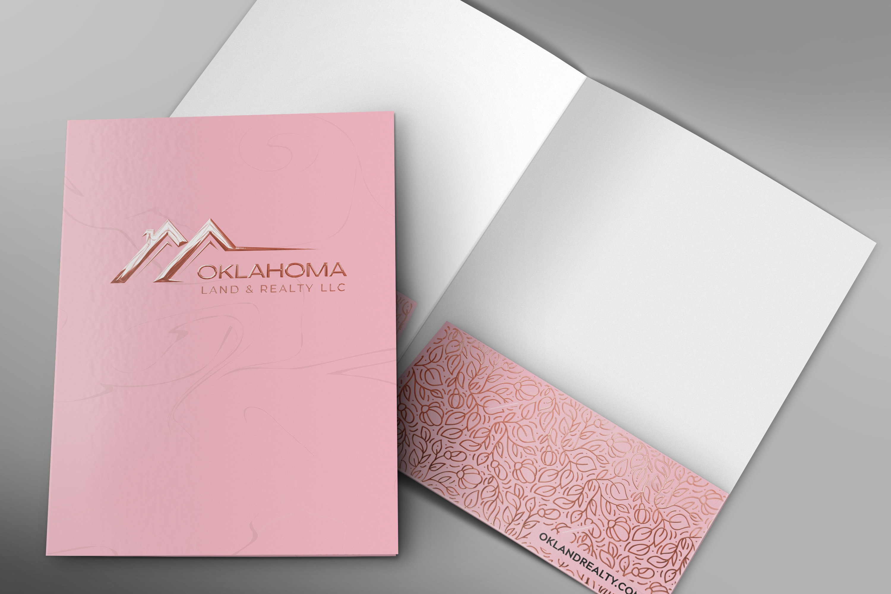 Custom Luxury Presentation Folder Printing With Embossed FOIL - Etsy