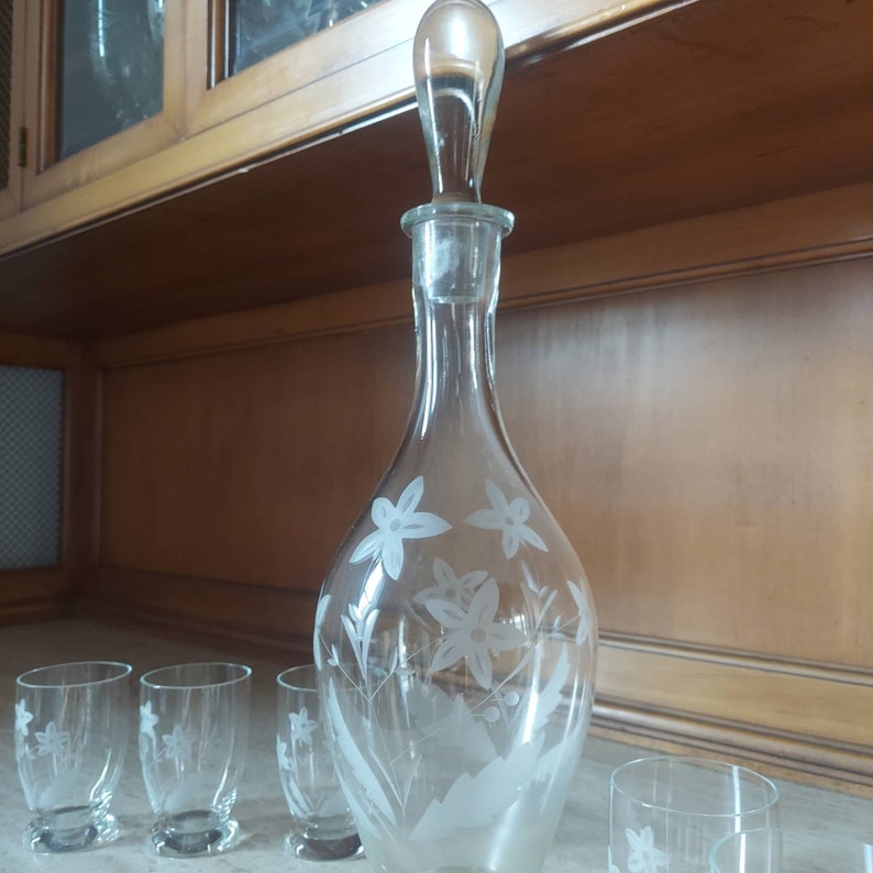 Vintage Etched-glass Floral Decanter Set With Five Shot Glasses - Etsy