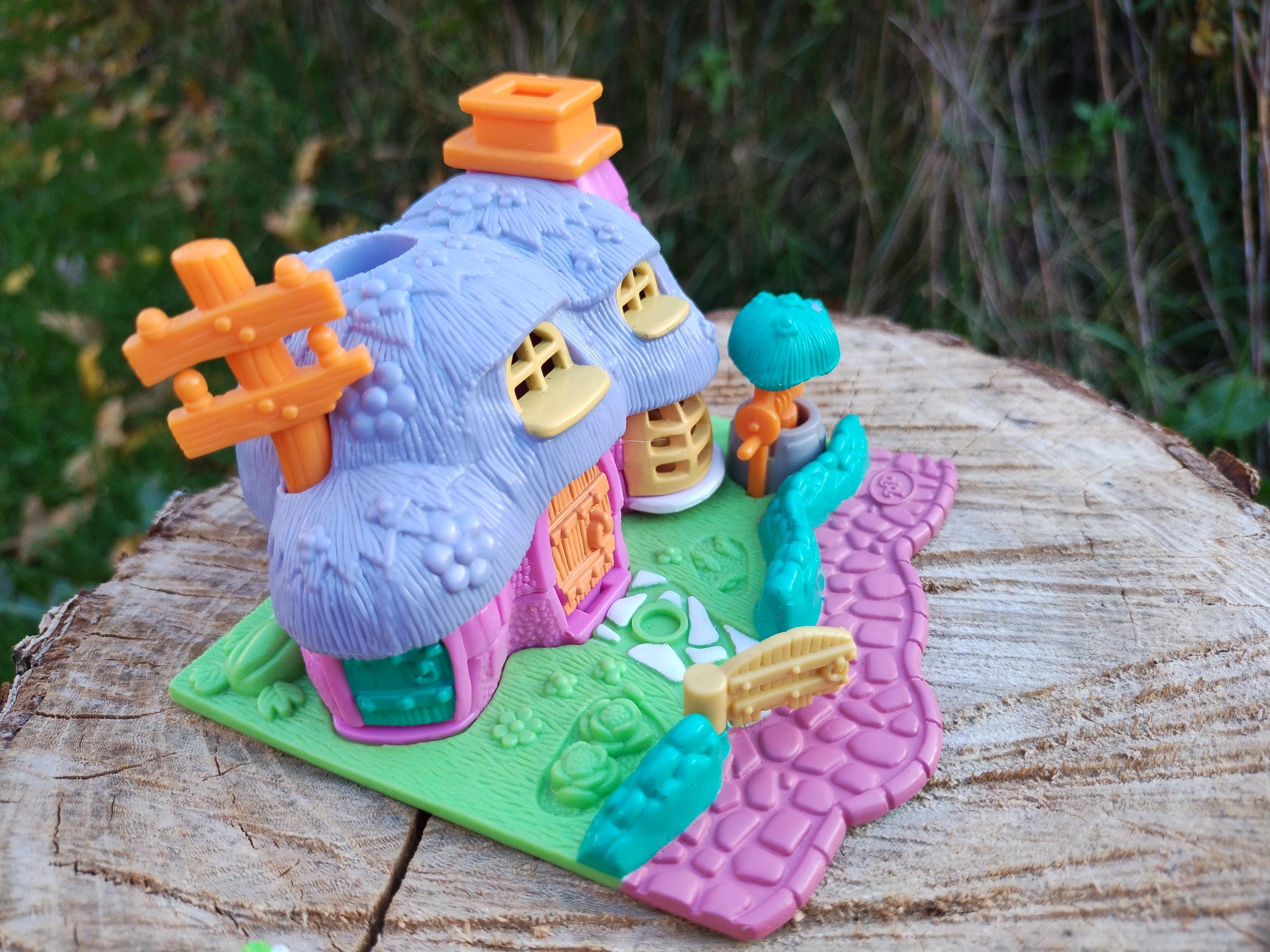 Bluebird Polly Pocket Rabbit House Animal Wonderland Playset W/ Dolls ...