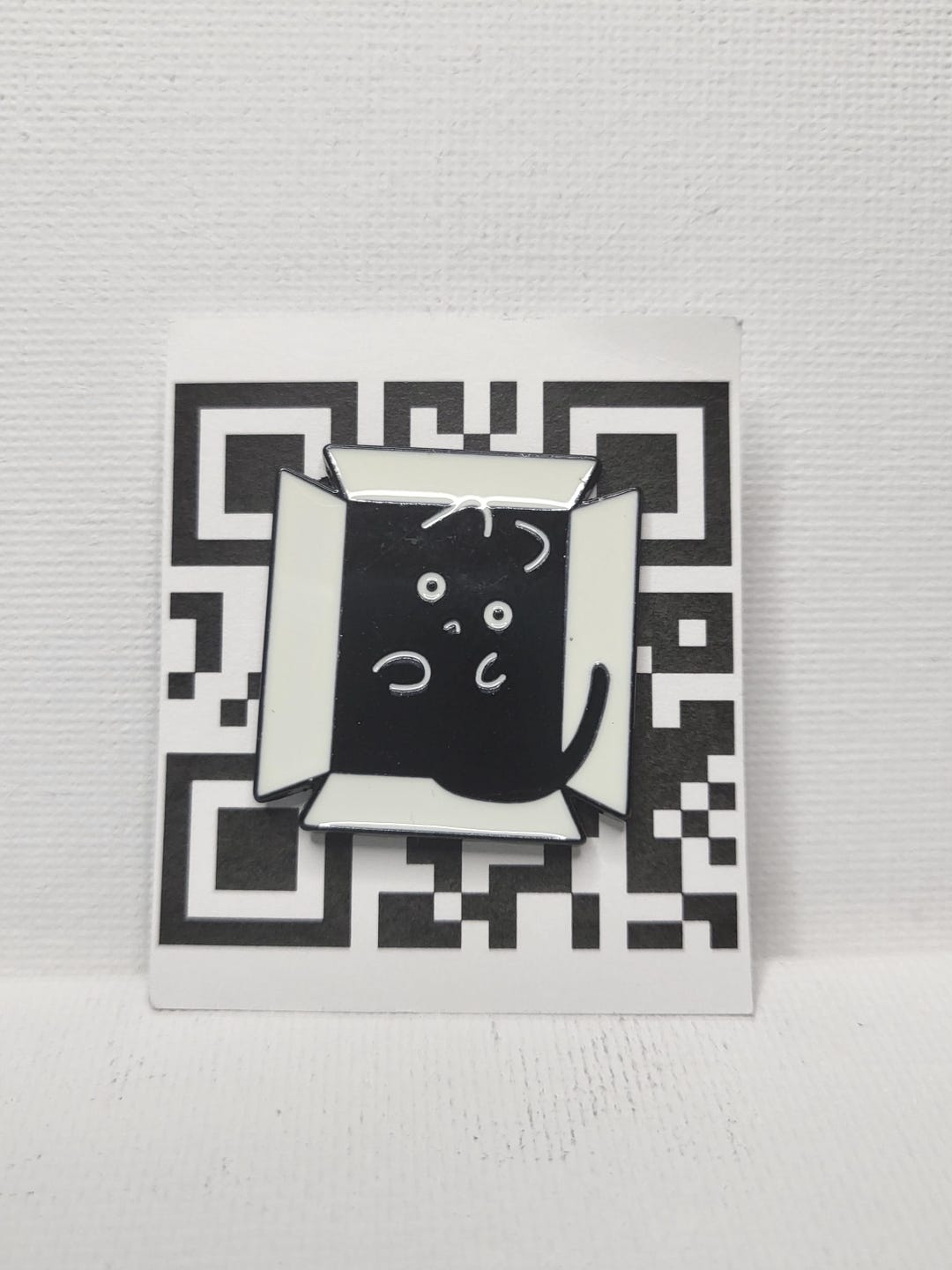 Pin, Cat Pin, Cat Stuff, Box Cat, Bruger Stuff, Cat in Box, Cool Pins ...