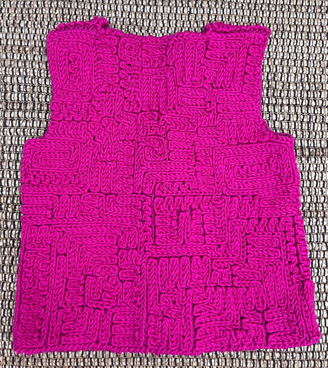 Elevate Your Wardrobe With This Trendy Crochet Vest Pattern Beginner ...