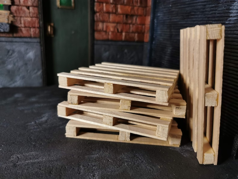 1:12 Scale Prop Wooden Pallets for Diorama - Etsy