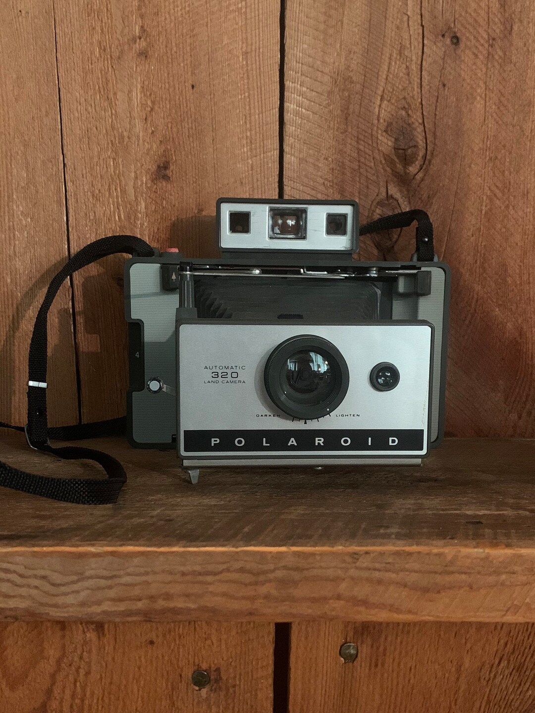 Vintage Polaroid 320 Automatic Land Camera | Mid Century Camera ...