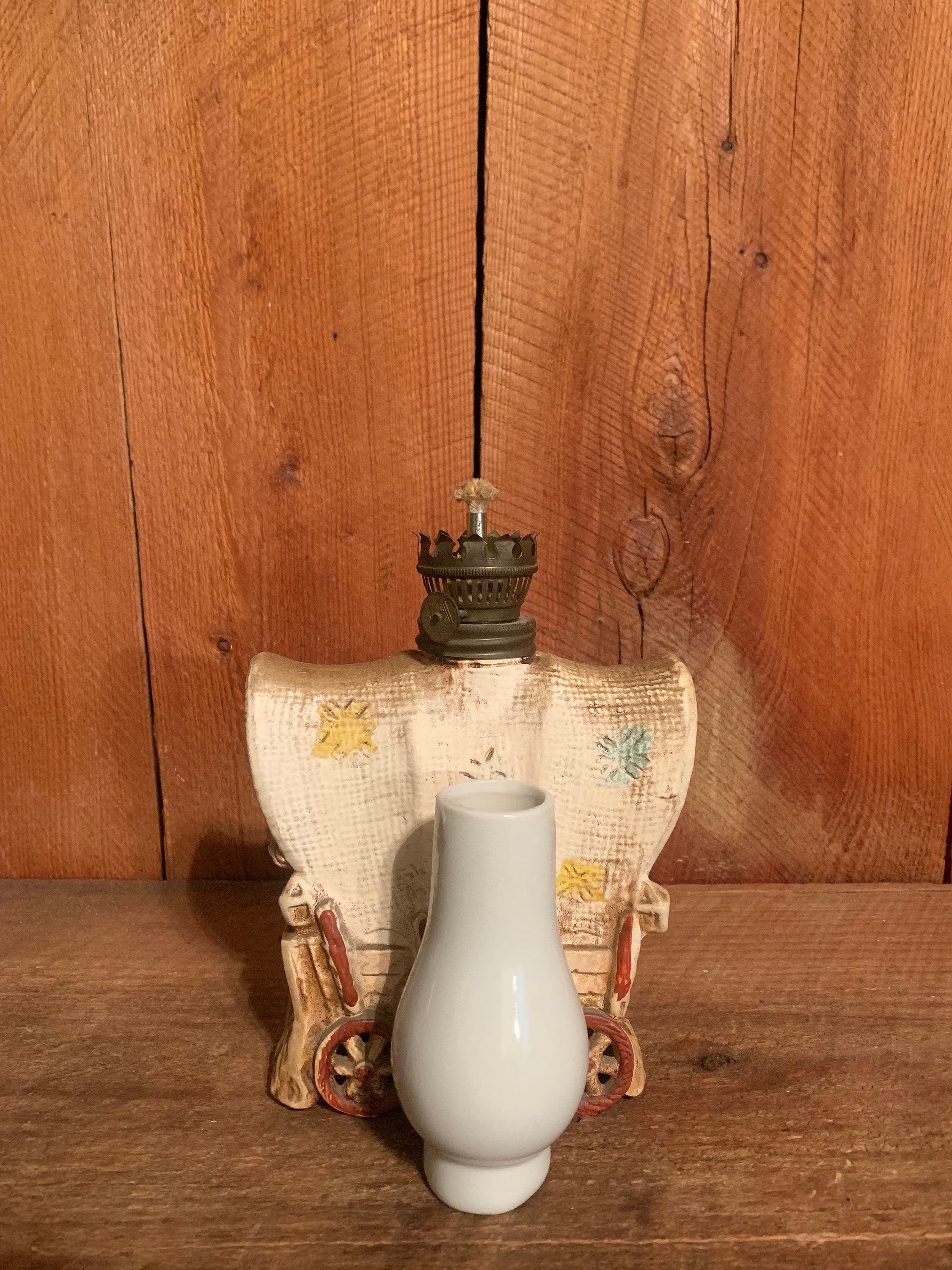 Mini Covered Wagon Oil Lamp | Rustic Old Covered Wagon Kerosene Lamp ...