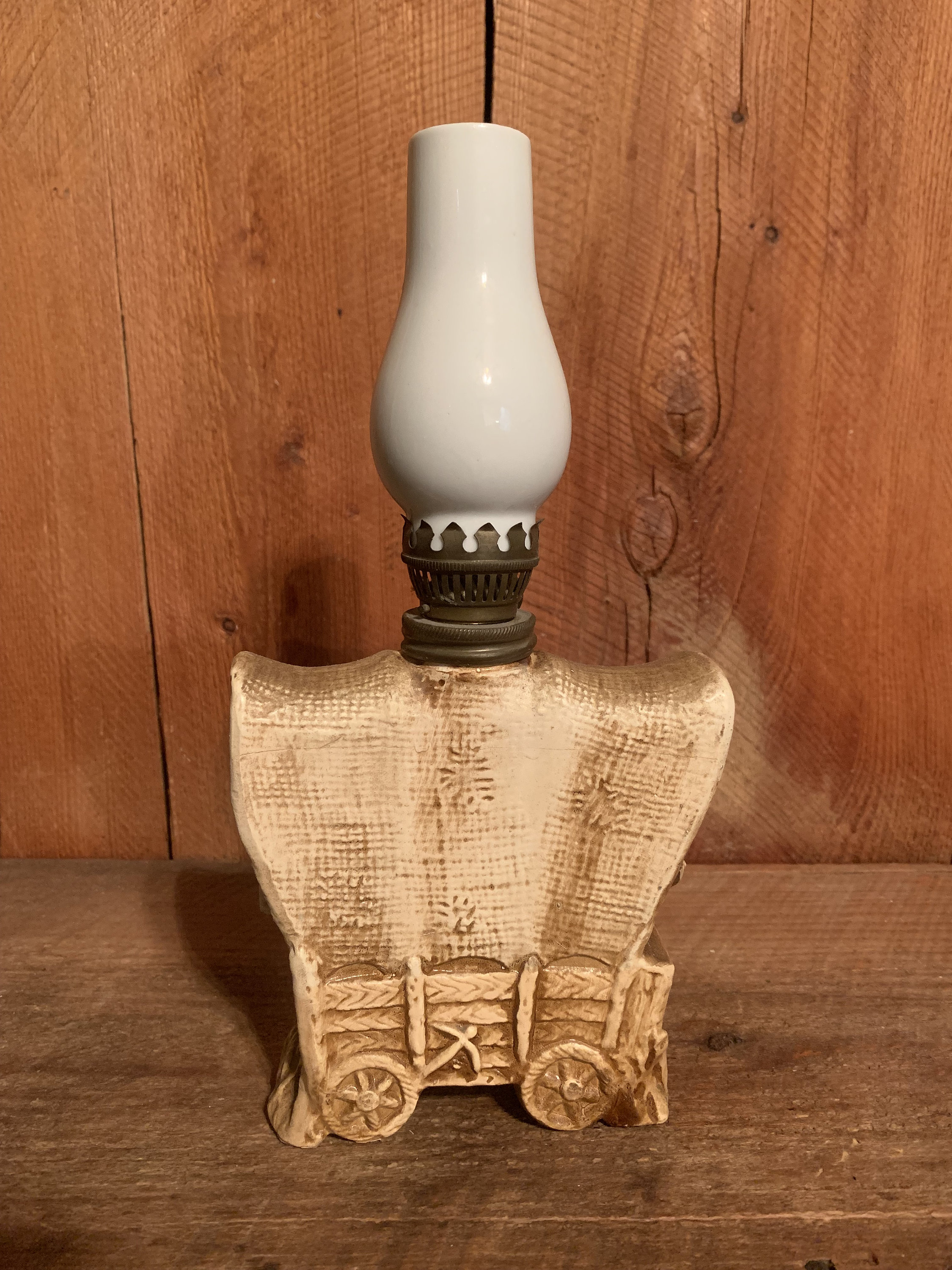 Mini Covered Wagon Oil Lamp | Rustic Old Covered Wagon Kerosene Lamp ...