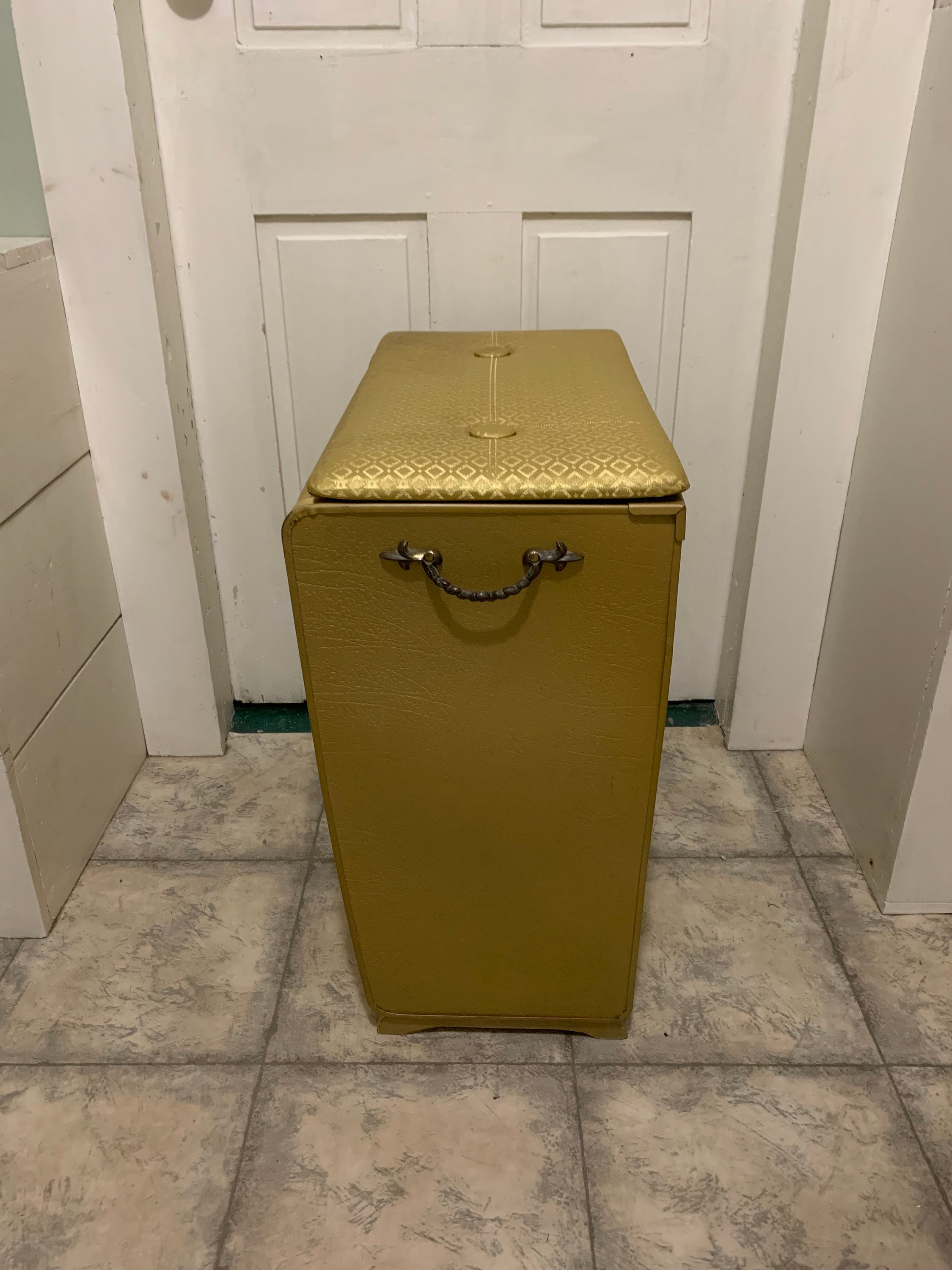 Pearl- Wick Clothes Hamper | Hollywood Regency Gold Vinyl Wicker Hamper ...