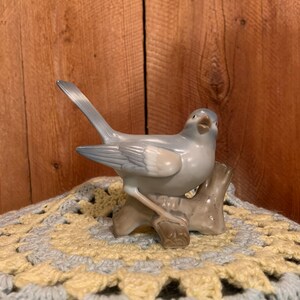Vintage Ceramic Bird Pen Holder With 2 Avon Fountain Pen Perfume ...
