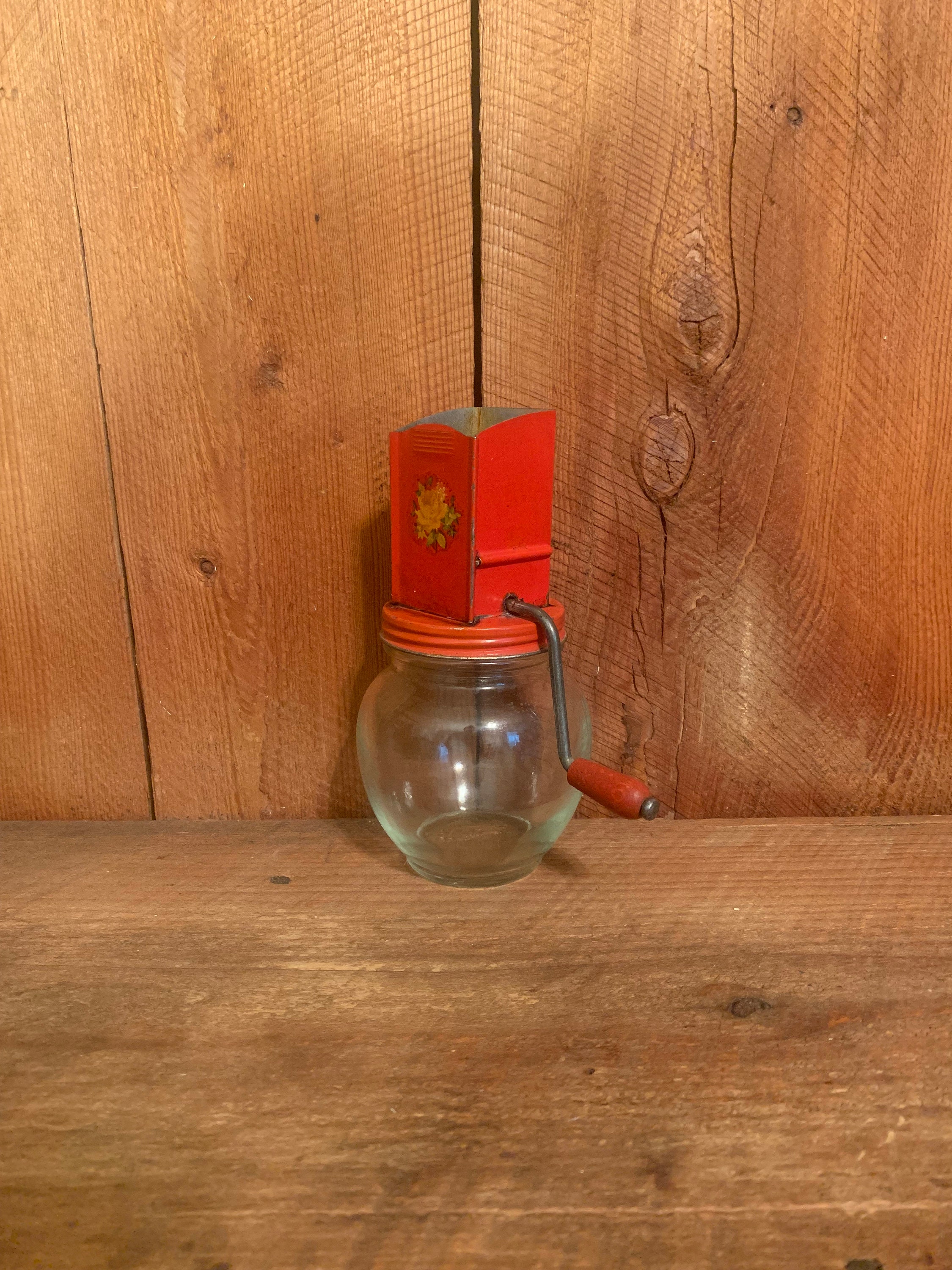 Vintage Walnut Grinder Old Fashioned Walnut Grinder 1950s Era Nut ...