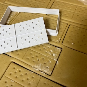 Graham Cracker Shaped Cutter and Stamp - Snack Crackers Cookies ...