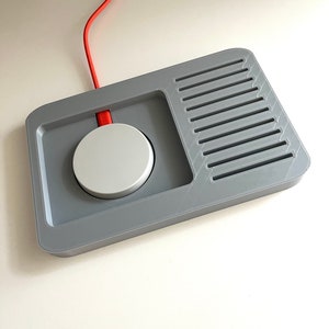 ORIGINAL VERSION 3 Music Player Docking Stand and 10 Card Holder ...