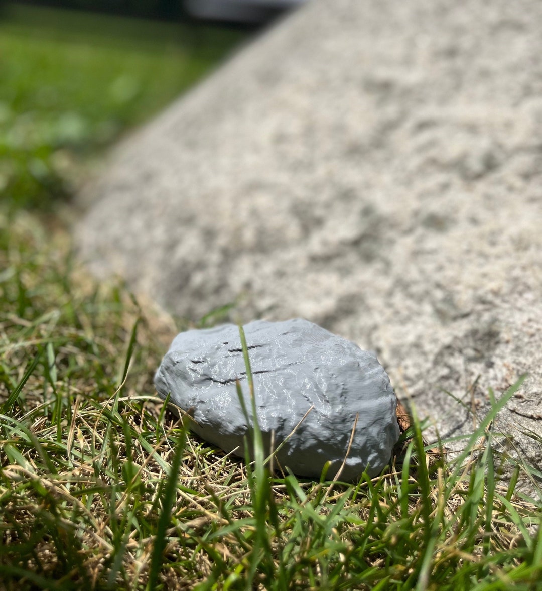 10-pack - Geocache Rock Container - Geocaching Stone - 3D Print - Hide ...