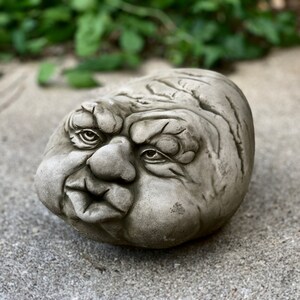 Retro Angry Face Ornament Funny Face Figurine Cement Face Ornament ...