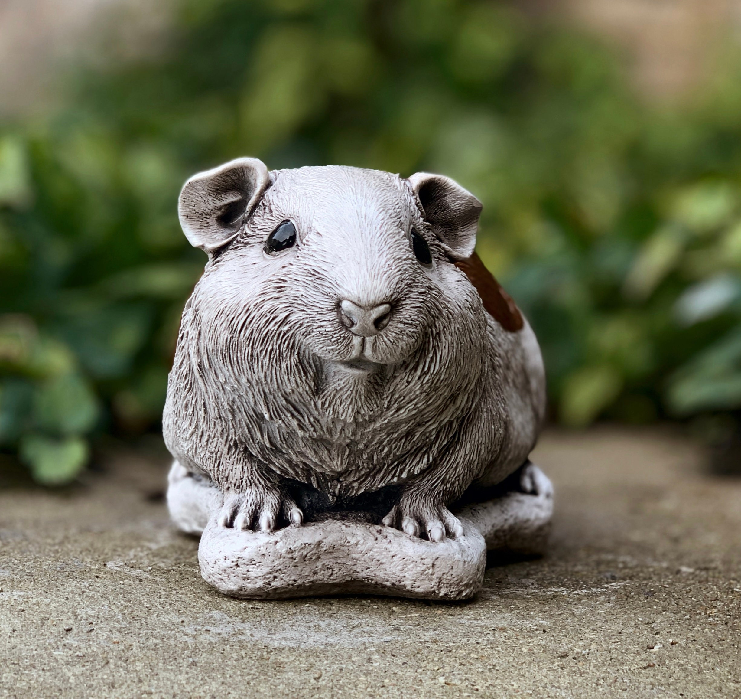 Guinea Pig Statue Concrete Animal Memorial Stone Hamster Figurine Home ...