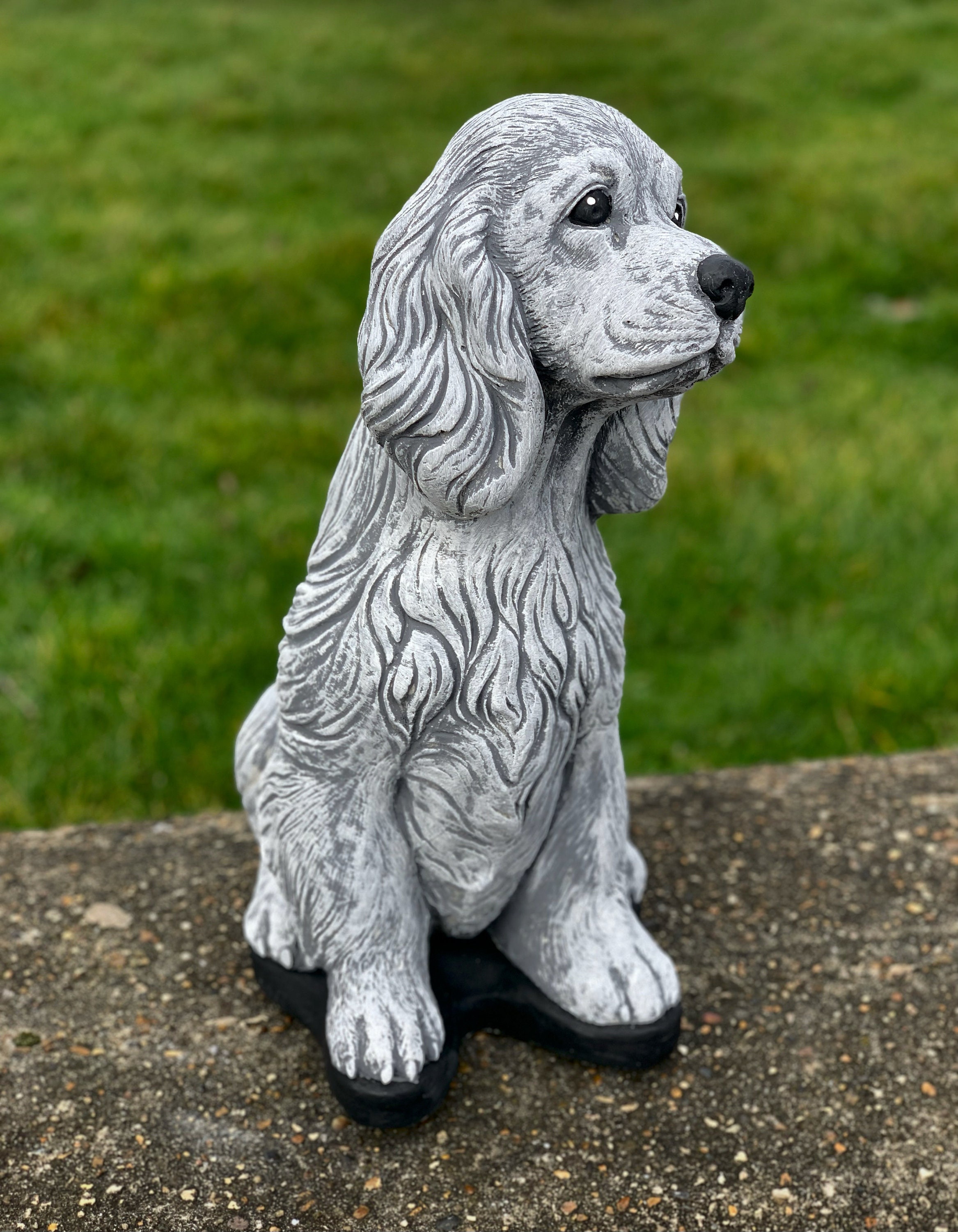 Garden Spaniel Statue Concrete Dog Memorial Outdoor Stone Ornament ...