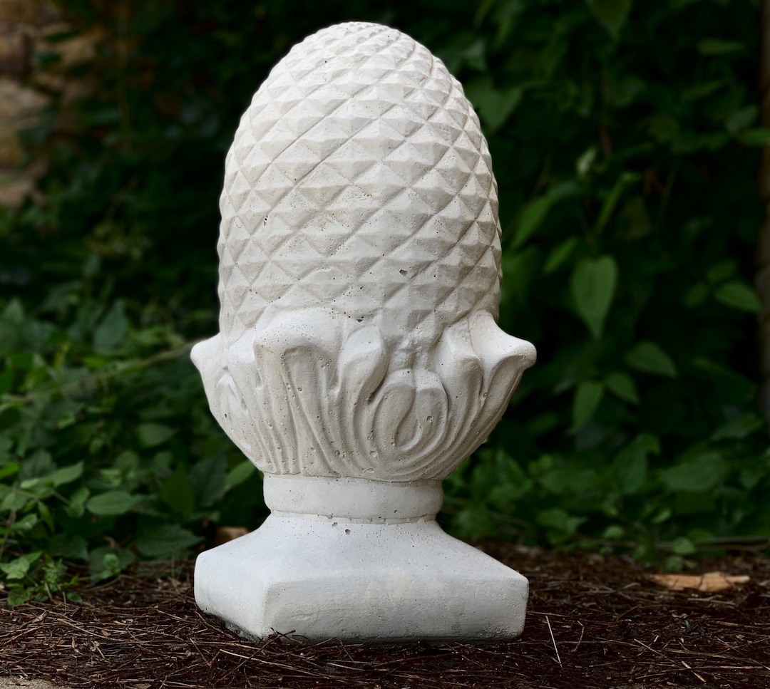 Large Acorn Statue Garden Acorn Figure Outdoor Acorn Decoration Cement ...