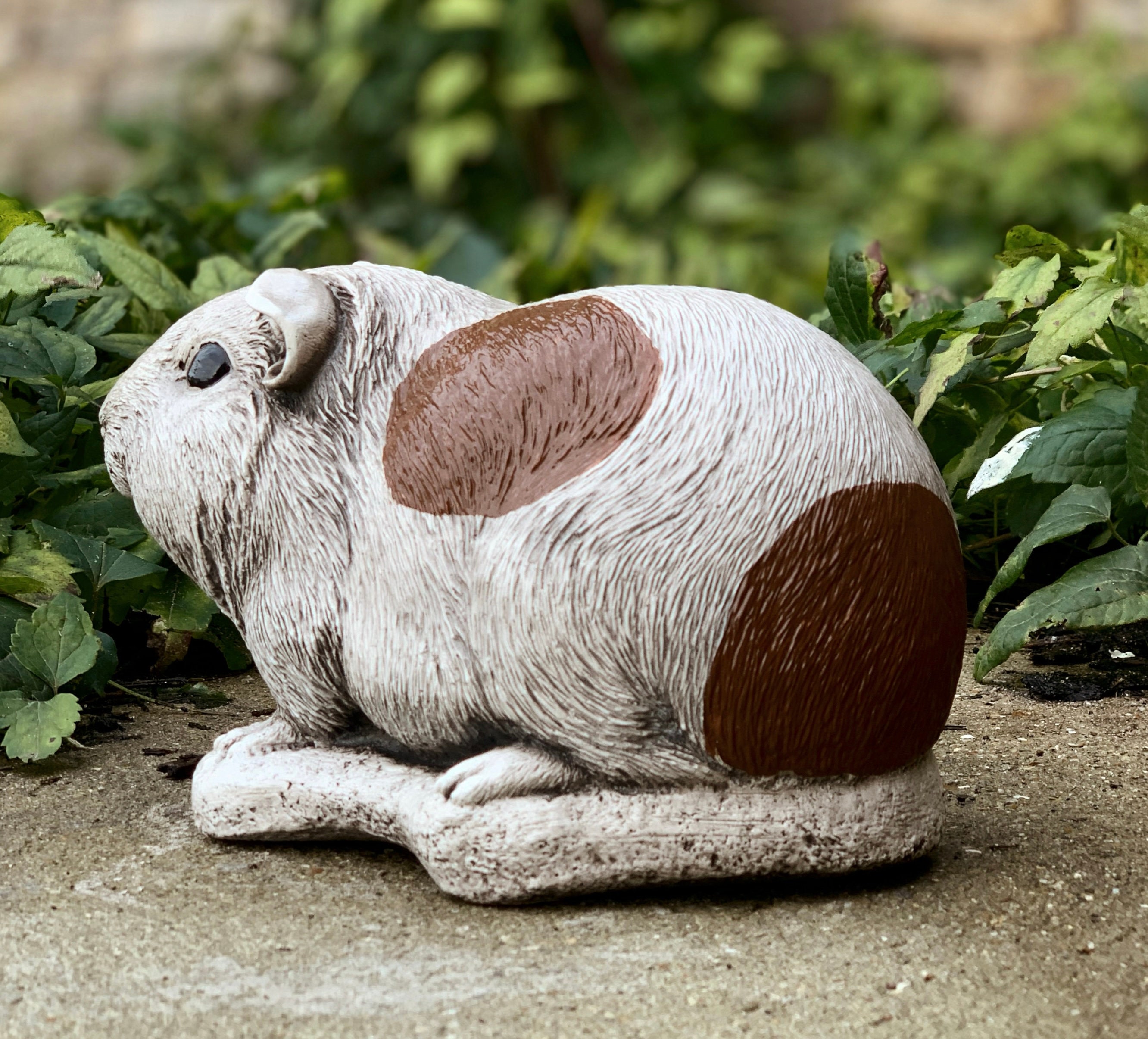 Guinea Pig Statue Concrete Animal Memorial Stone Hamster Figurine Home ...