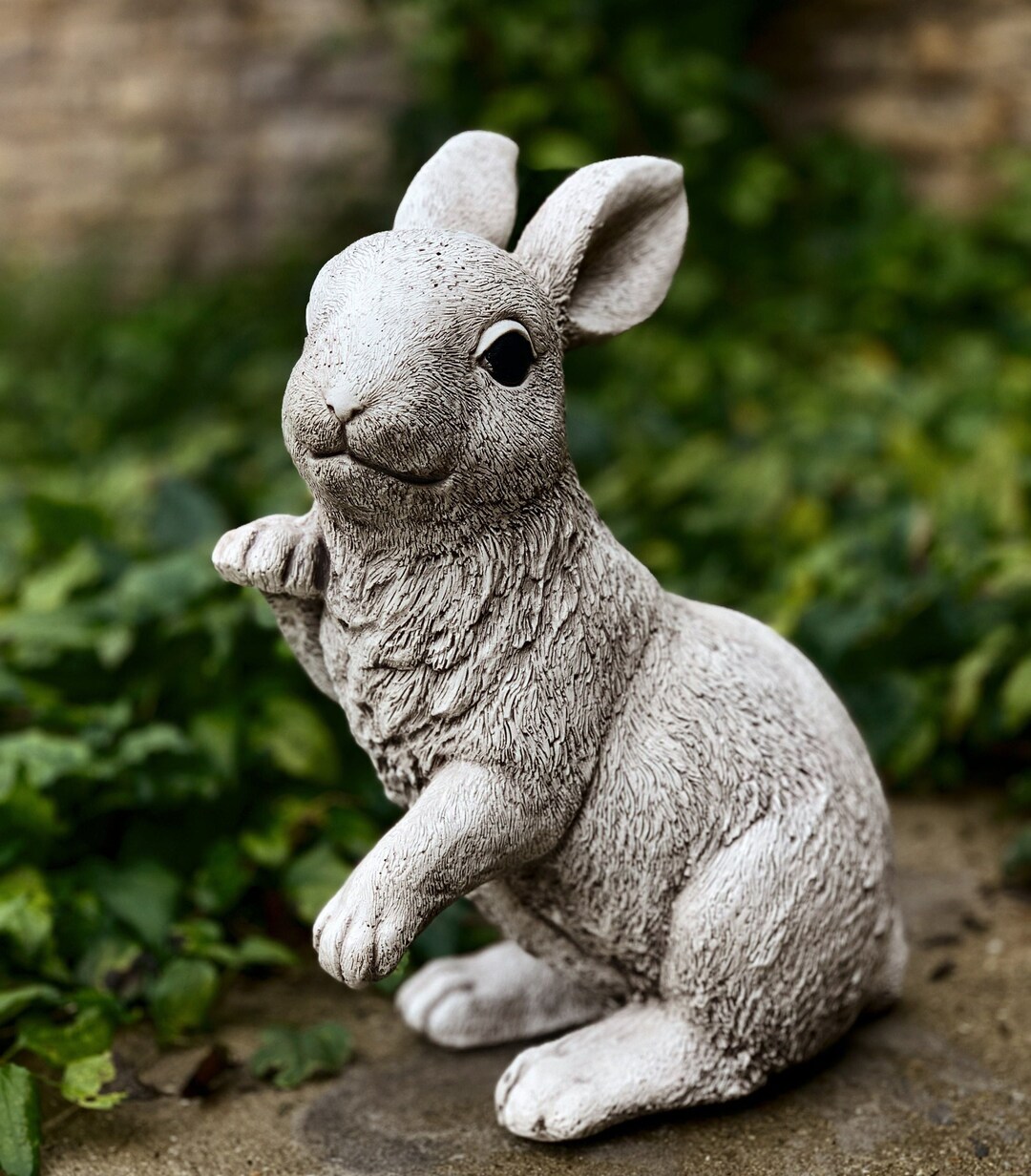 Bunny Garden Ornament Moon Gazing Hare Cute Rabbit Figurine Stone Bunny ...