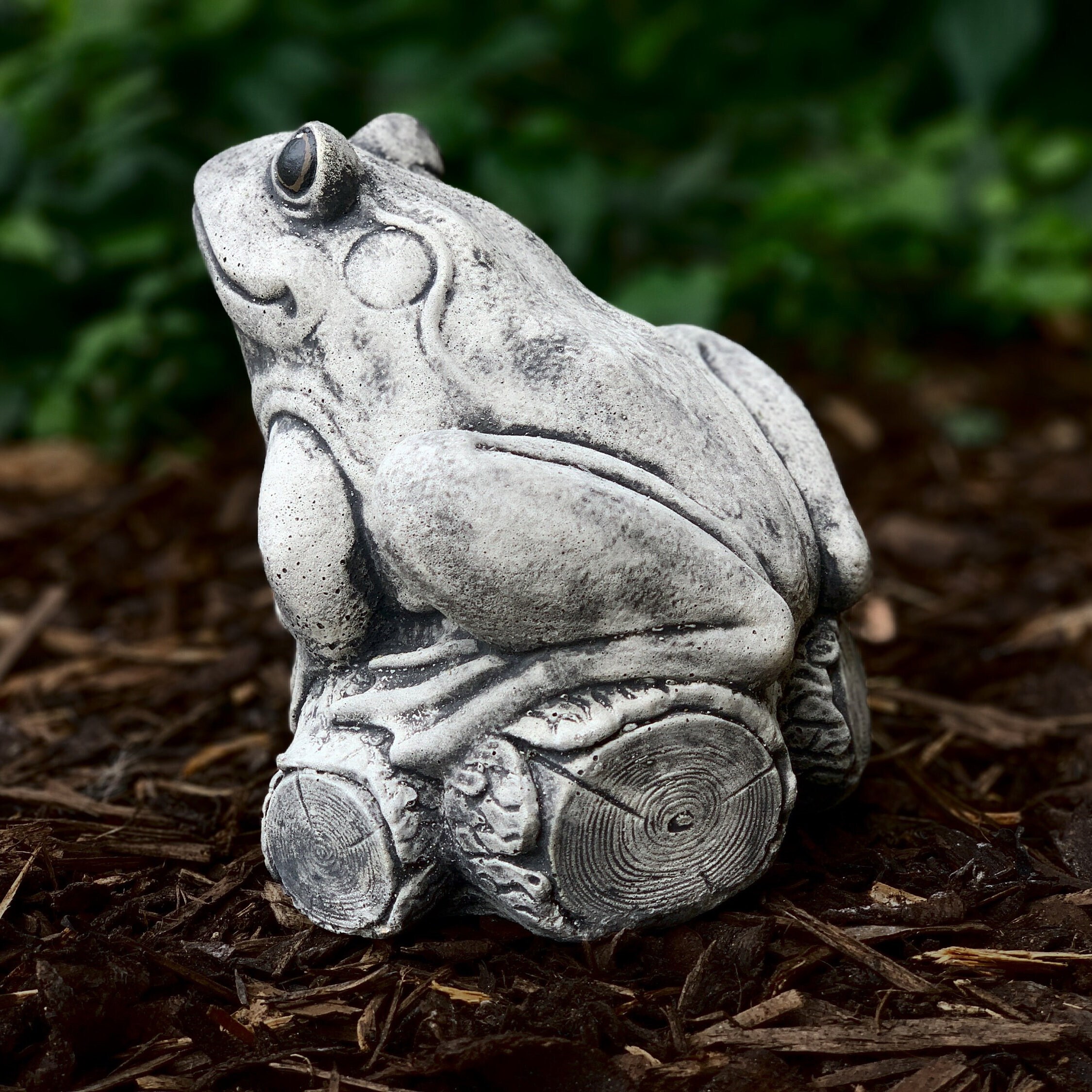 Frog Garden Statue Cute Frog Ornament Cement Frog Decoration Outdoor ...