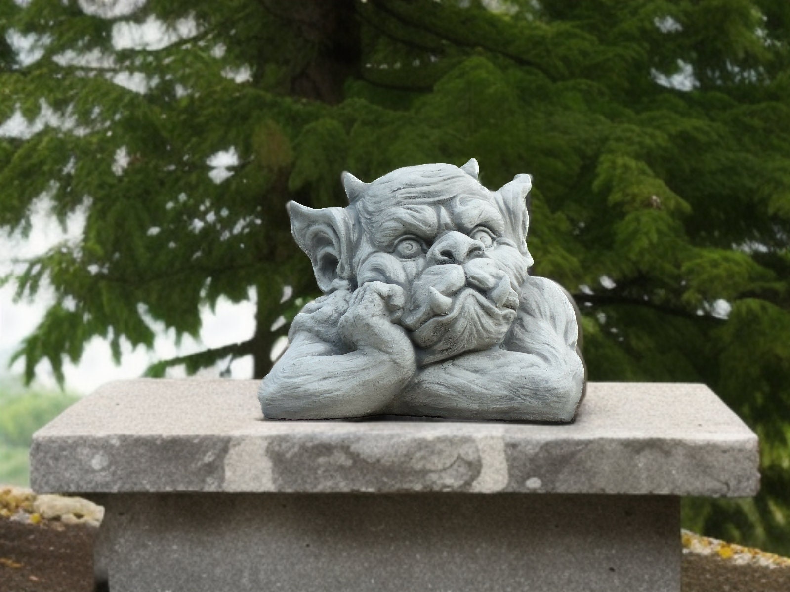 Garden Gargoyle Bust Statue Gargoyle Sculpture Concrete Guardian ...