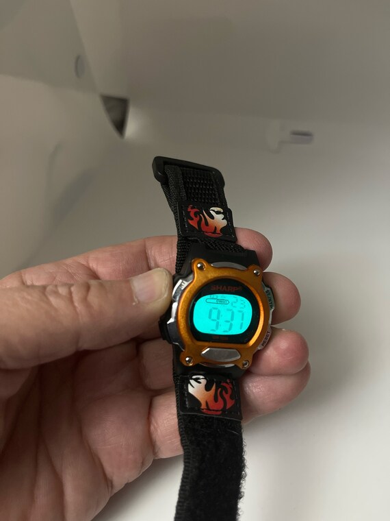 Sharp kids watch - Gem