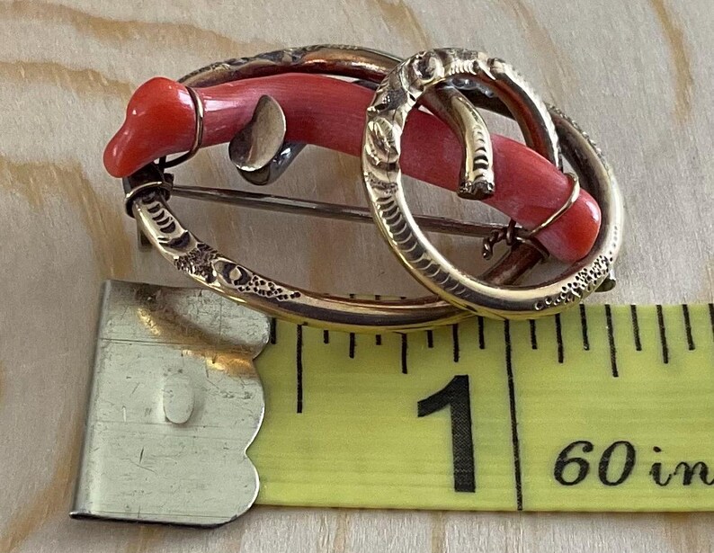 Vintage Natural Coral and Gold Tone Victorian Red Coral Pin Brooch. - Etsy